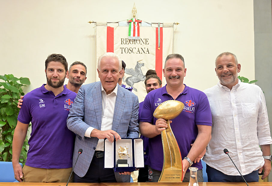 I Guelfi Campioni d'Italia insigniti del Pegaso d'Oro - La Martinella ...