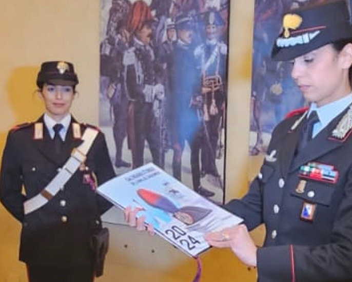 Presentato il Calendario 2024 dei Carabinieri - La Martinella di Firenze